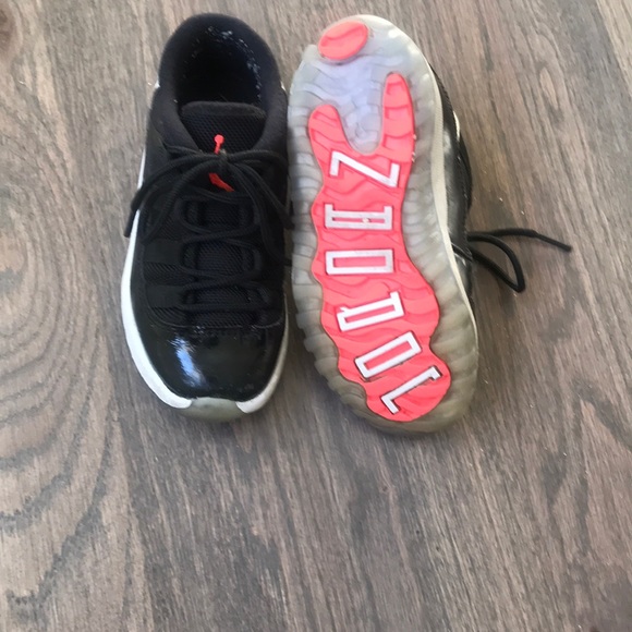 Shoes | Nike Air Jordan 11 Low Bt Black | Poshmark